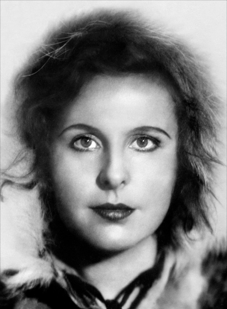 Leni Riefenstahl ~ Life Story & Biography with Photos | Videos